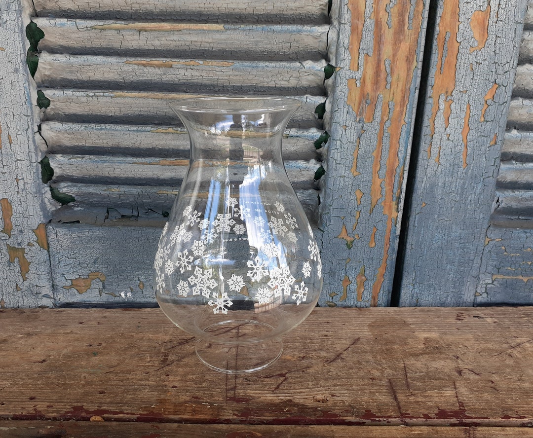 Vintage Pyrex Snow Flake Hurricane Shade Bulbous Shape Oil Lamp Chimney ...
