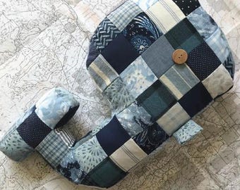 Patchwork Whale Quilt Sewing Pattern: DIY Scrap Fabric Soft Toy ...