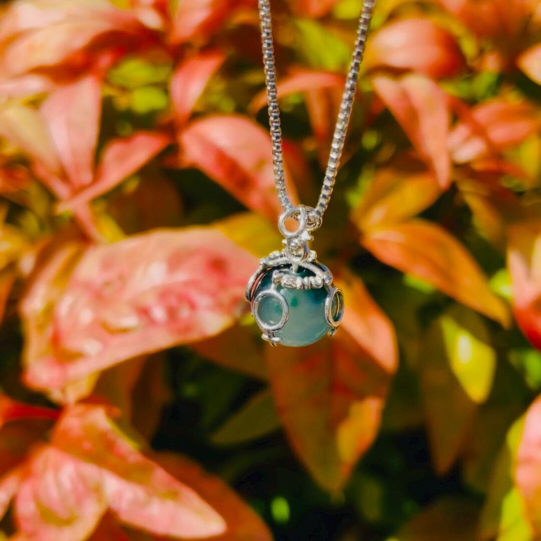 Stone of Venus - Chrysoprase, Venus Charm Drop Pendant - Etsy
