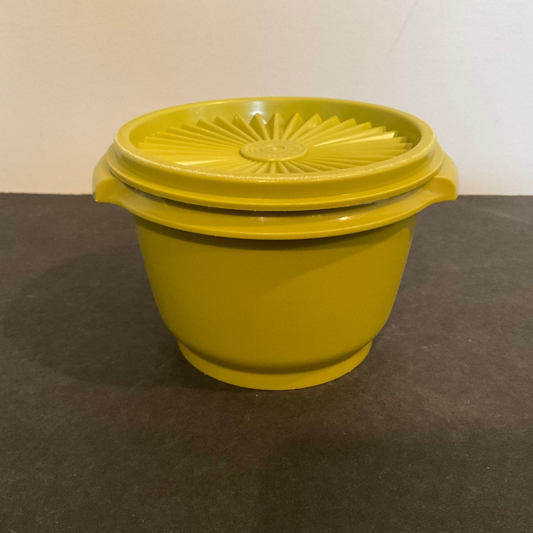 Vintage Tupperware Bowl With Starburst Lid / Tupperware Bowl 886 Lid ...
