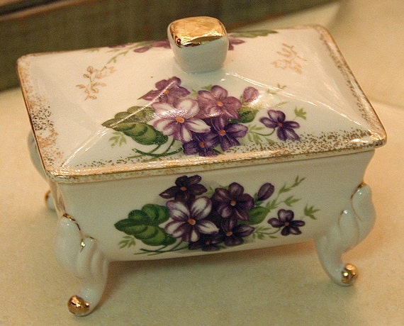 Items similar to PORCELAIN FOOTED TRINKET BOX WITH VIOLETS on Etsy