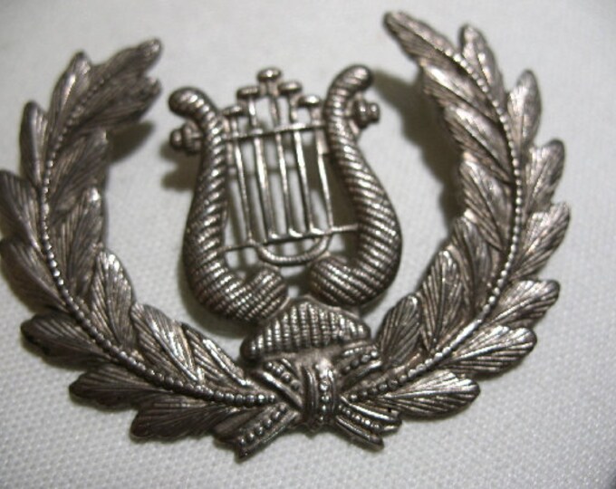 Vintage Army Musician's Cap Badge, Lyre and Wreath - Etsy