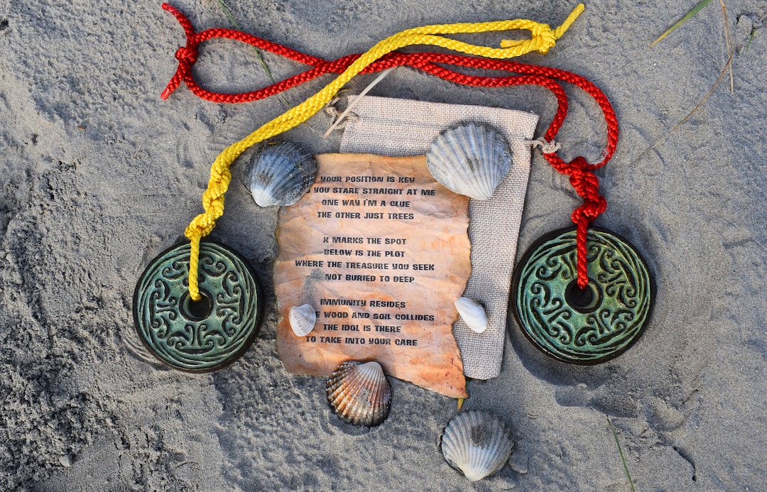 Survivor Hidden Immunity Idol Season 27 Blood Vs Water Prop Replica - Etsy