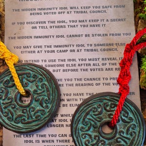 Survivor Hidden Immunity Idol Season 27 Blood Vs Water Prop Replica - Etsy