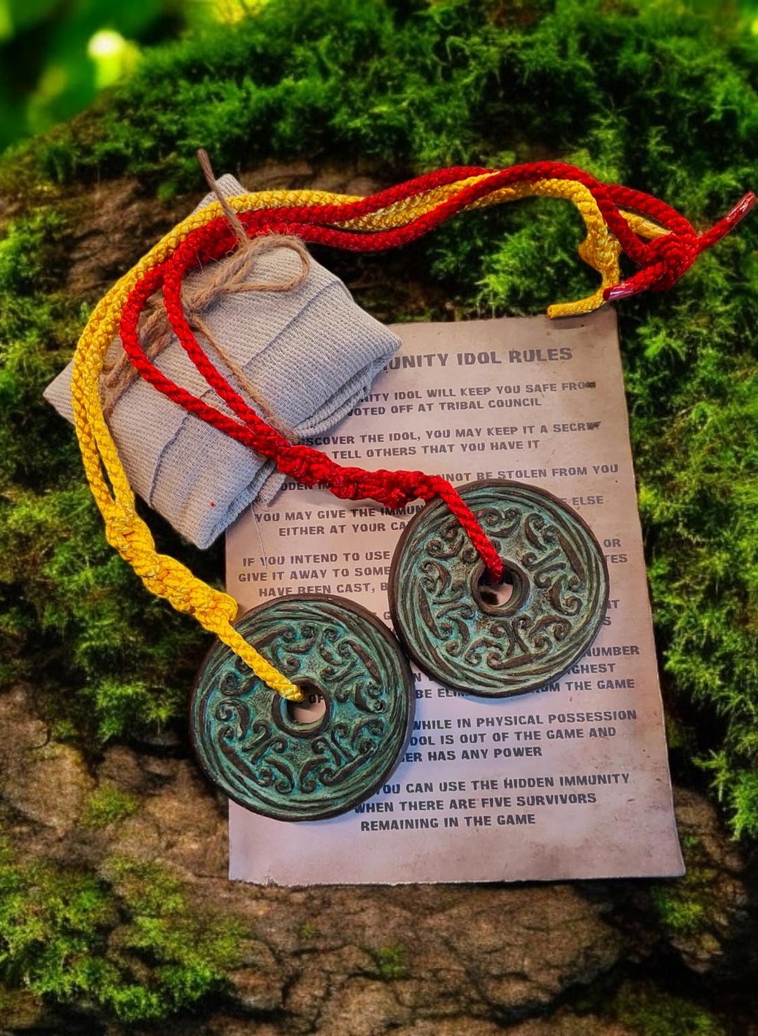 Survivor Hidden Immunity Idol Season 27 Blood Vs Water Prop Replica - Etsy