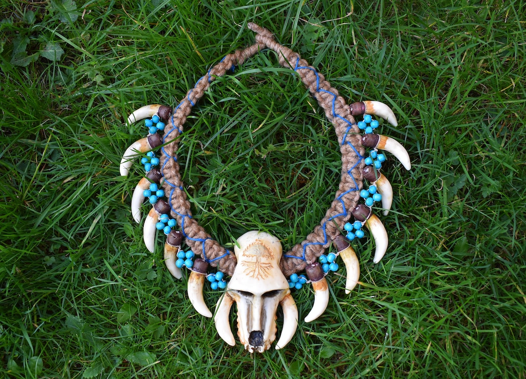 Survivor TV Show Season 43 Immunity Necklace Prop Replica - Etsy