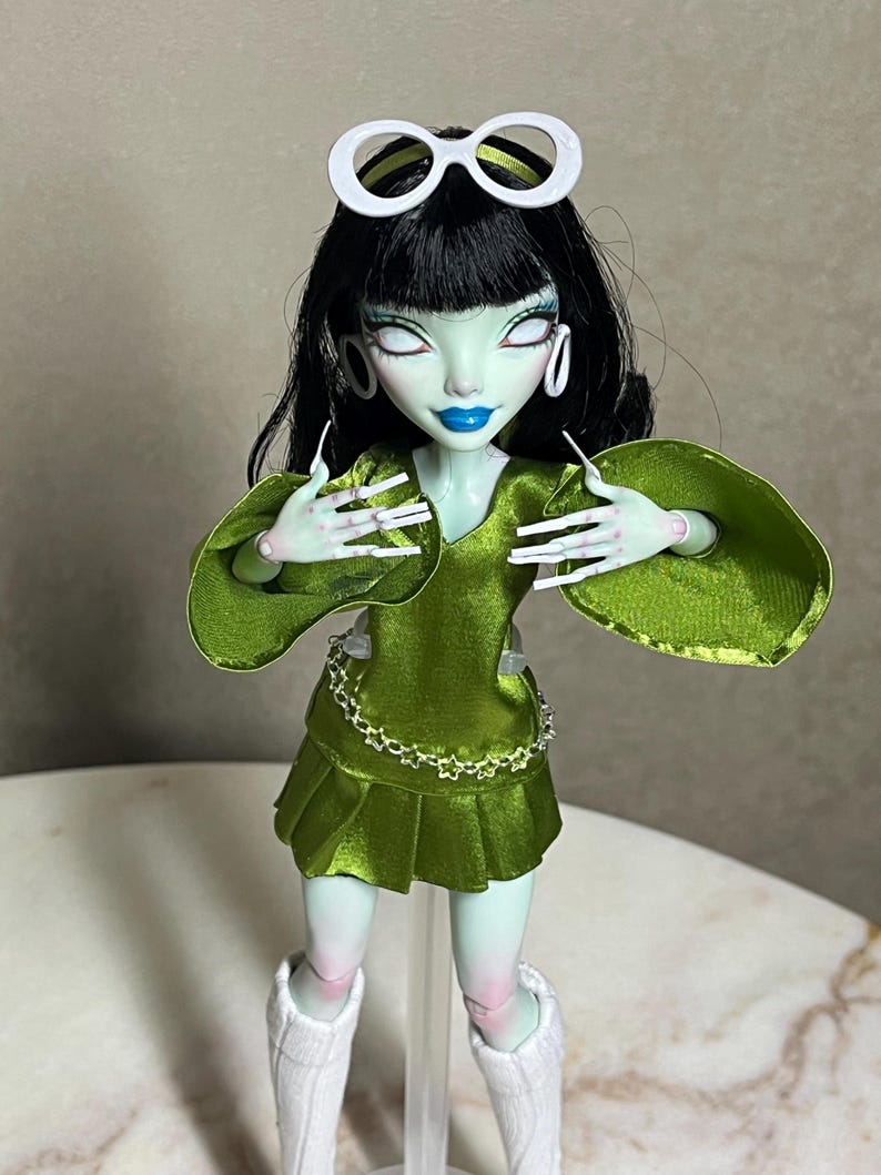 Scarah Screams G3 OOAK Monster High Doll - Etsy Canada