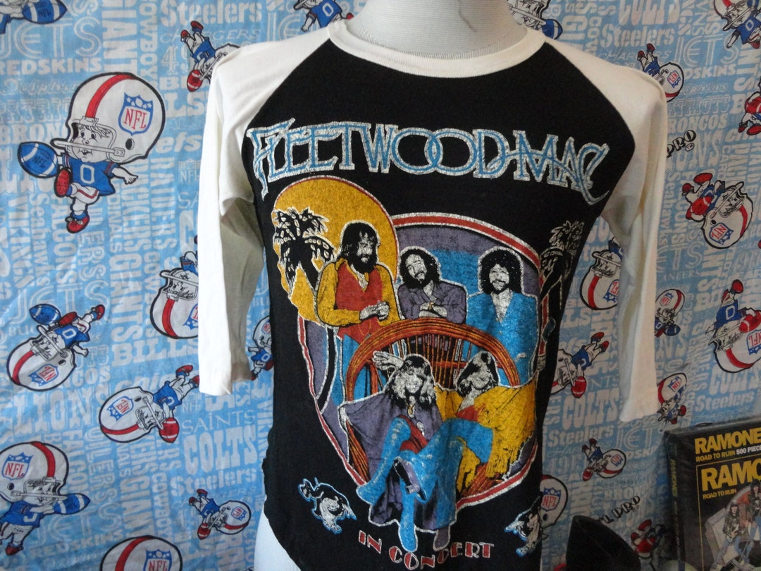 Vintage 80's Fleetwood Mac Rumors Stevie Nicks Tee Concert Mirage Tour ...