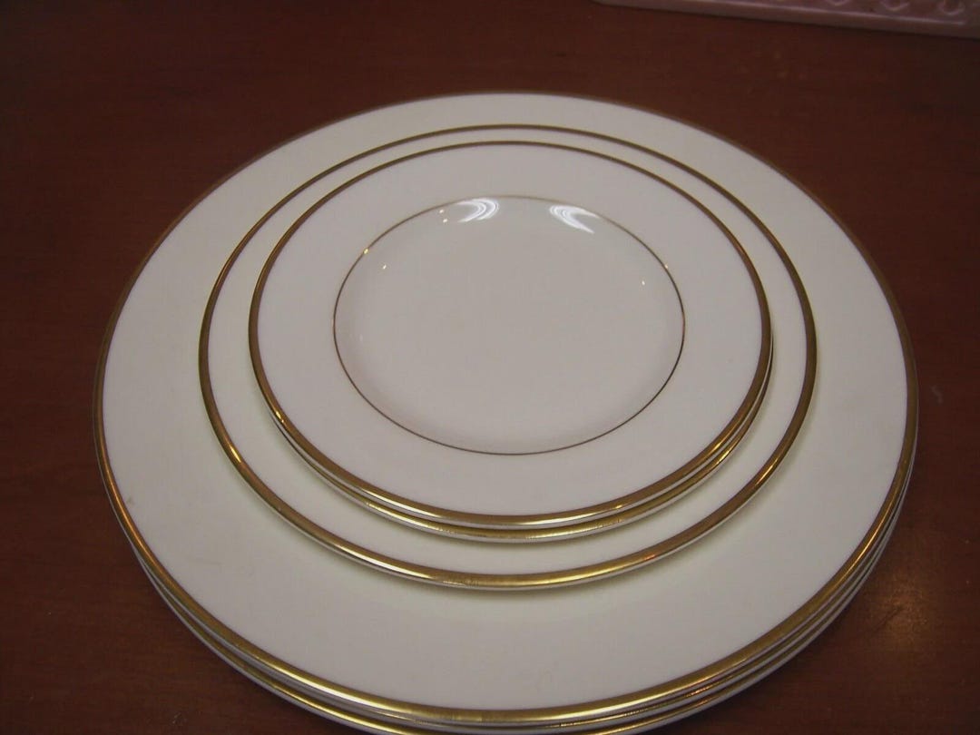 Royal Doulton Heather Plate Set: 3 Dinner, 1 Salad, 2 Bread Plates - Etsy