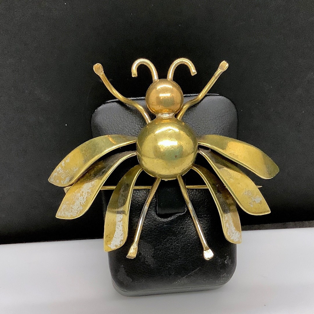 Big Beautiful Winged Insect Gold Brooch Vintage - Etsy