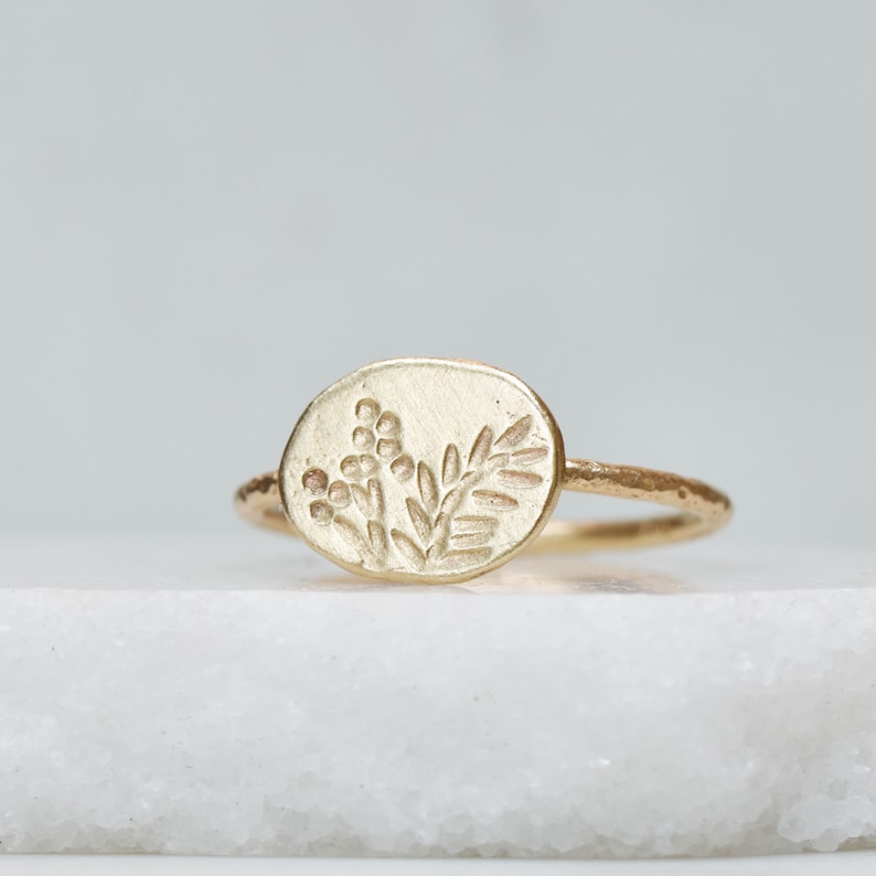 14k Gold Floral Signet Ring, Botanical Disc Ring, Handmade Nature ...