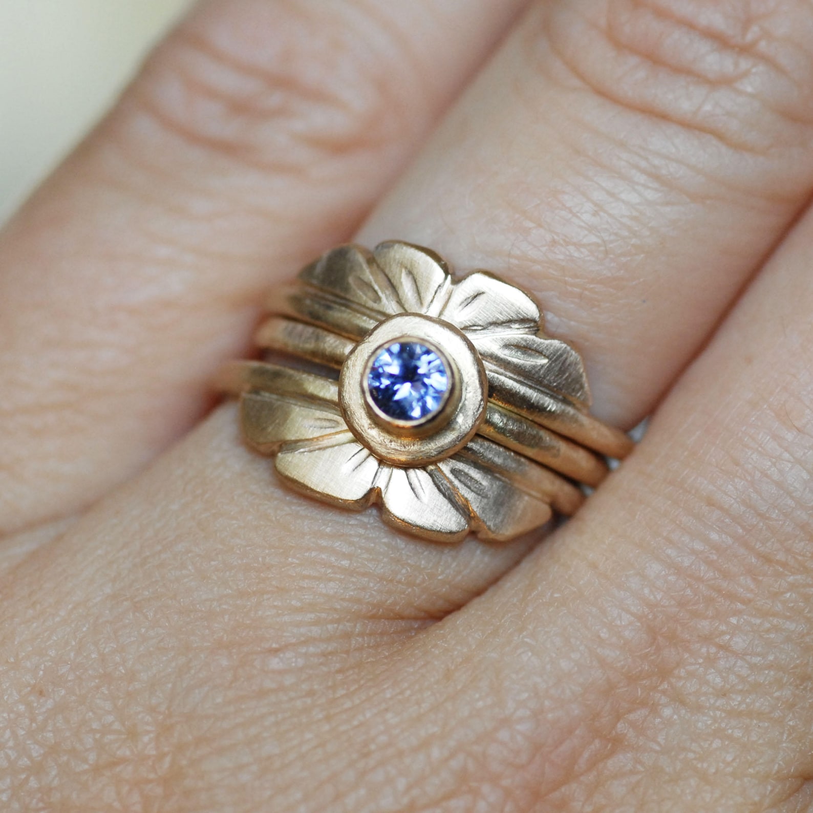 Petal Crown Ring 14k Gold Flower Crown Ring Eco-friendly - Etsy