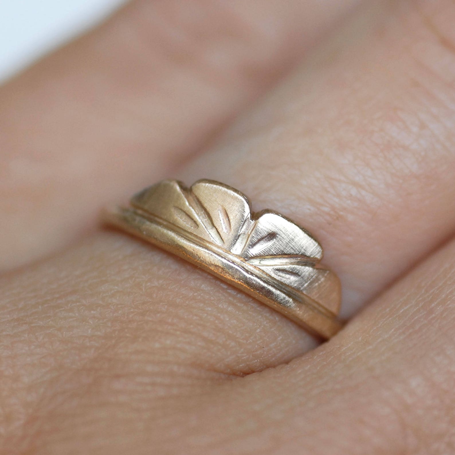Petal Crown Ring 14k Gold Flower Crown Ring Eco-friendly - Etsy
