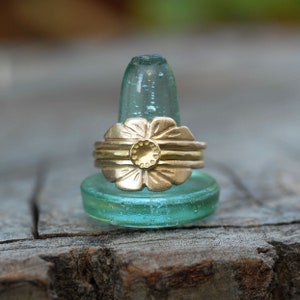 14k Gold Flower Ring Stack, Handmade Botanical Floral Rings, Set of 3 ...