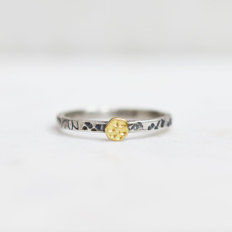 Wildflower Signet Ring - Etsy