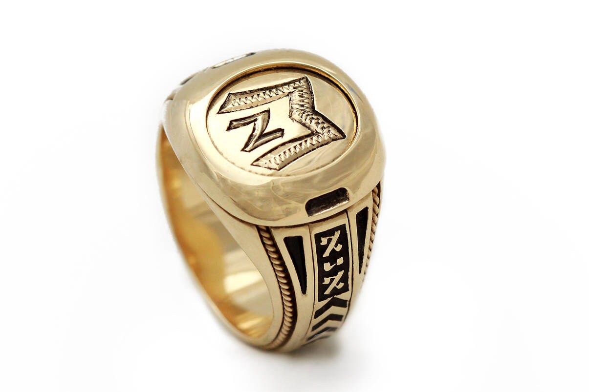 Gold Signet Ring Men Custom Engraved Signet Ring Monogram - Etsy