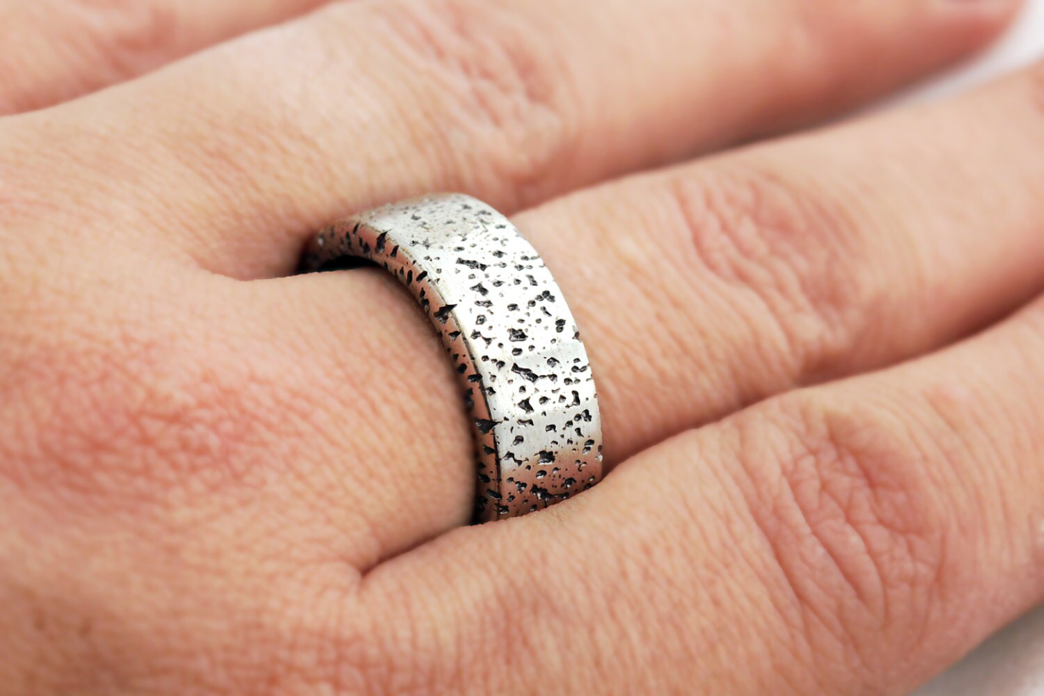 Mens Rustic Wedding Band Unique Ring for Men Mens Silver | Etsy