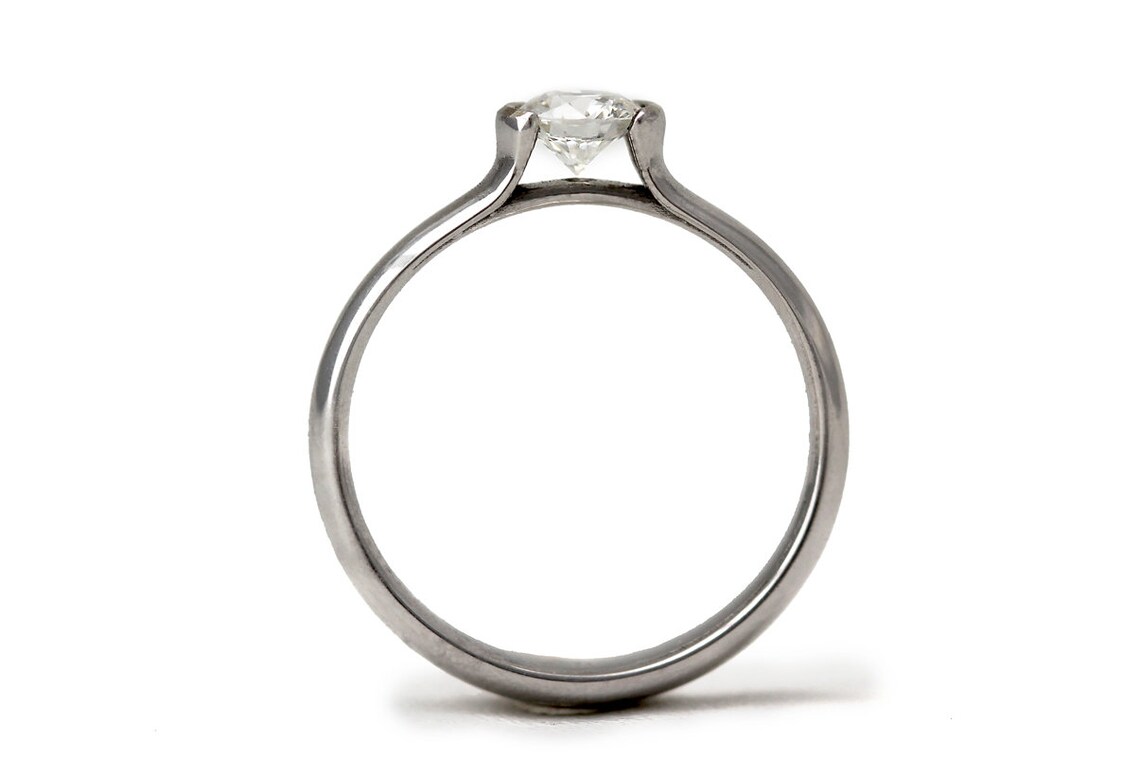 Alternative Promise Ring With a Center Stone Diamond - Etsy
