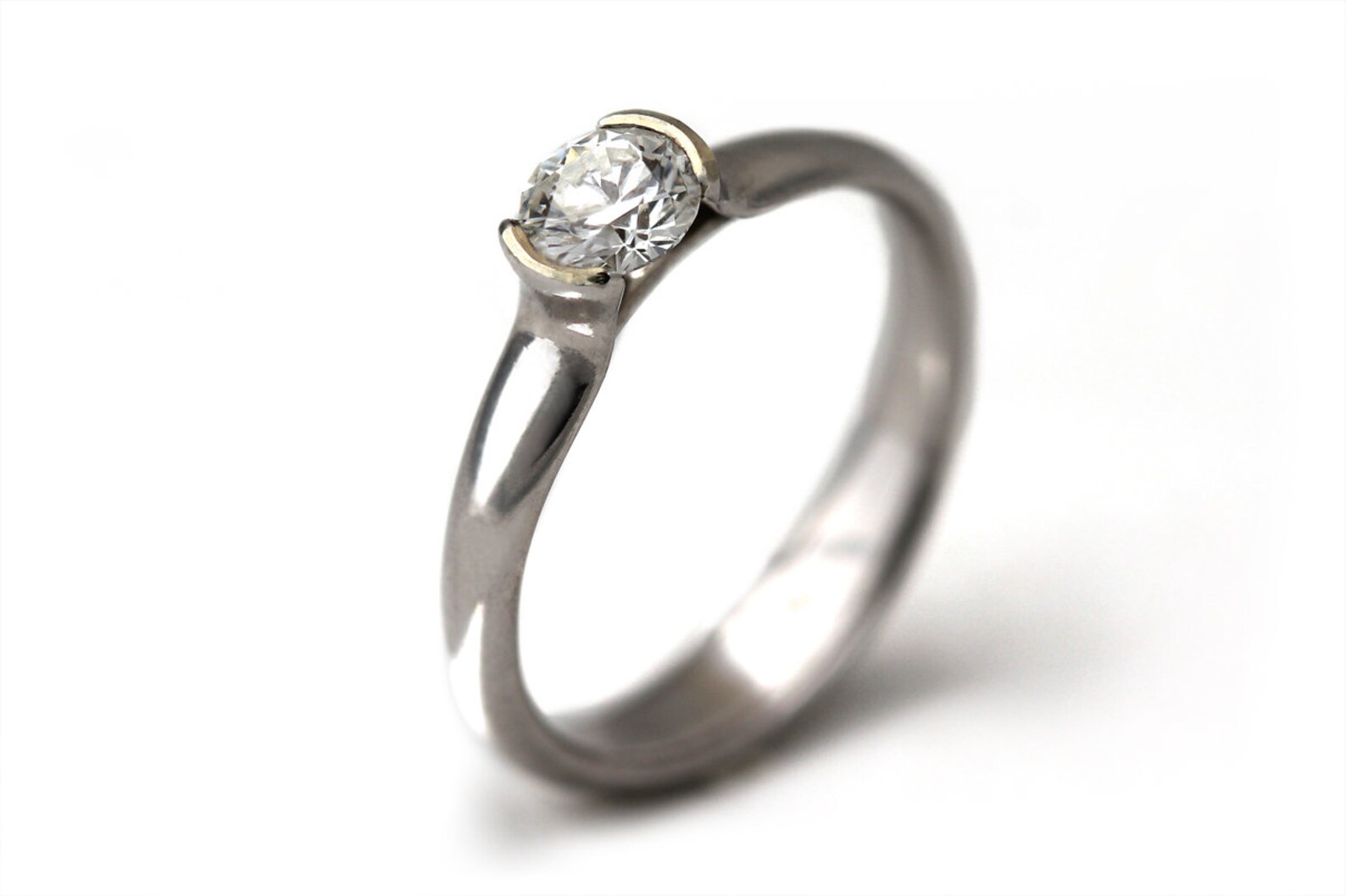 Alternative Promise Ring With a Center Stone Diamond | Etsy