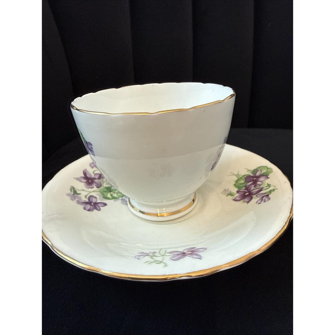 Vintage Sutherland Devon Violets Bone China Teacup Saucer Gold Trim ...