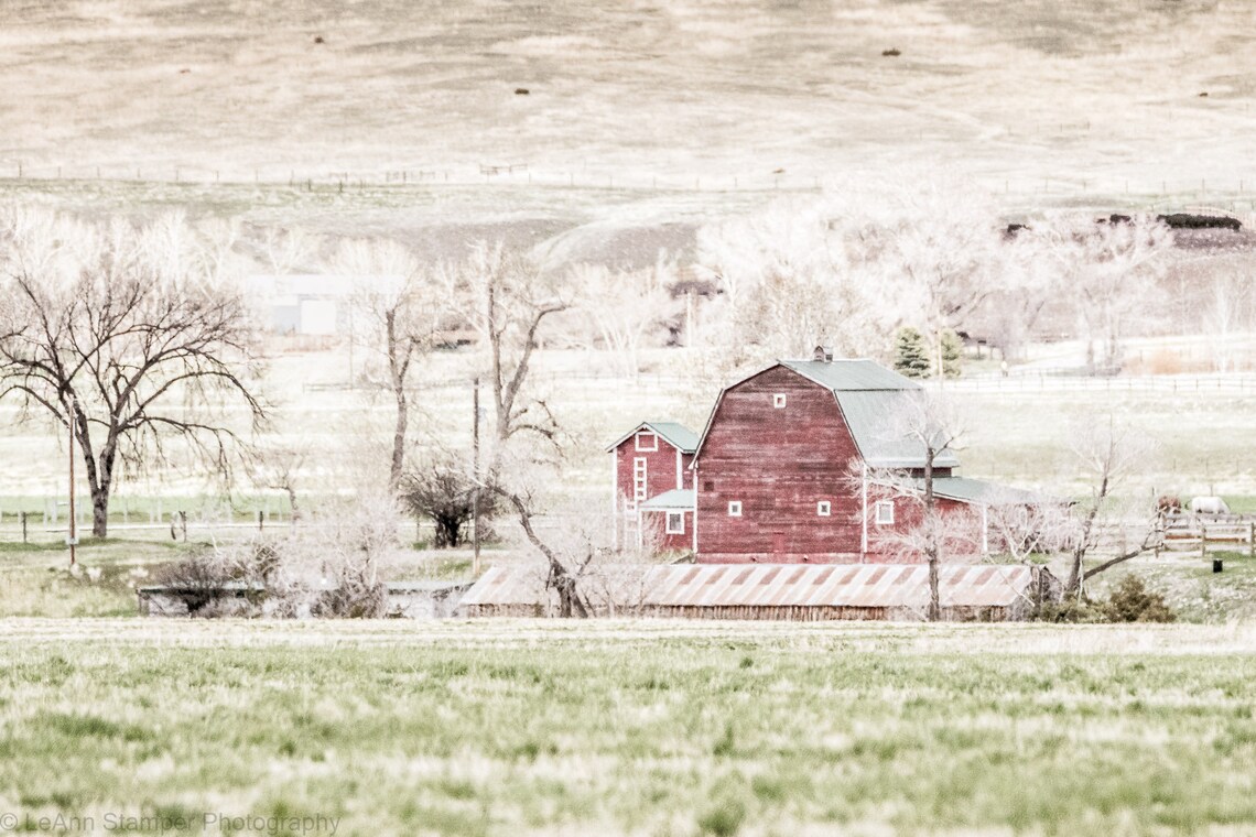 Rustic Red Barn Farmhouse Print Wall Art Decor Vintage Shabby - Etsy