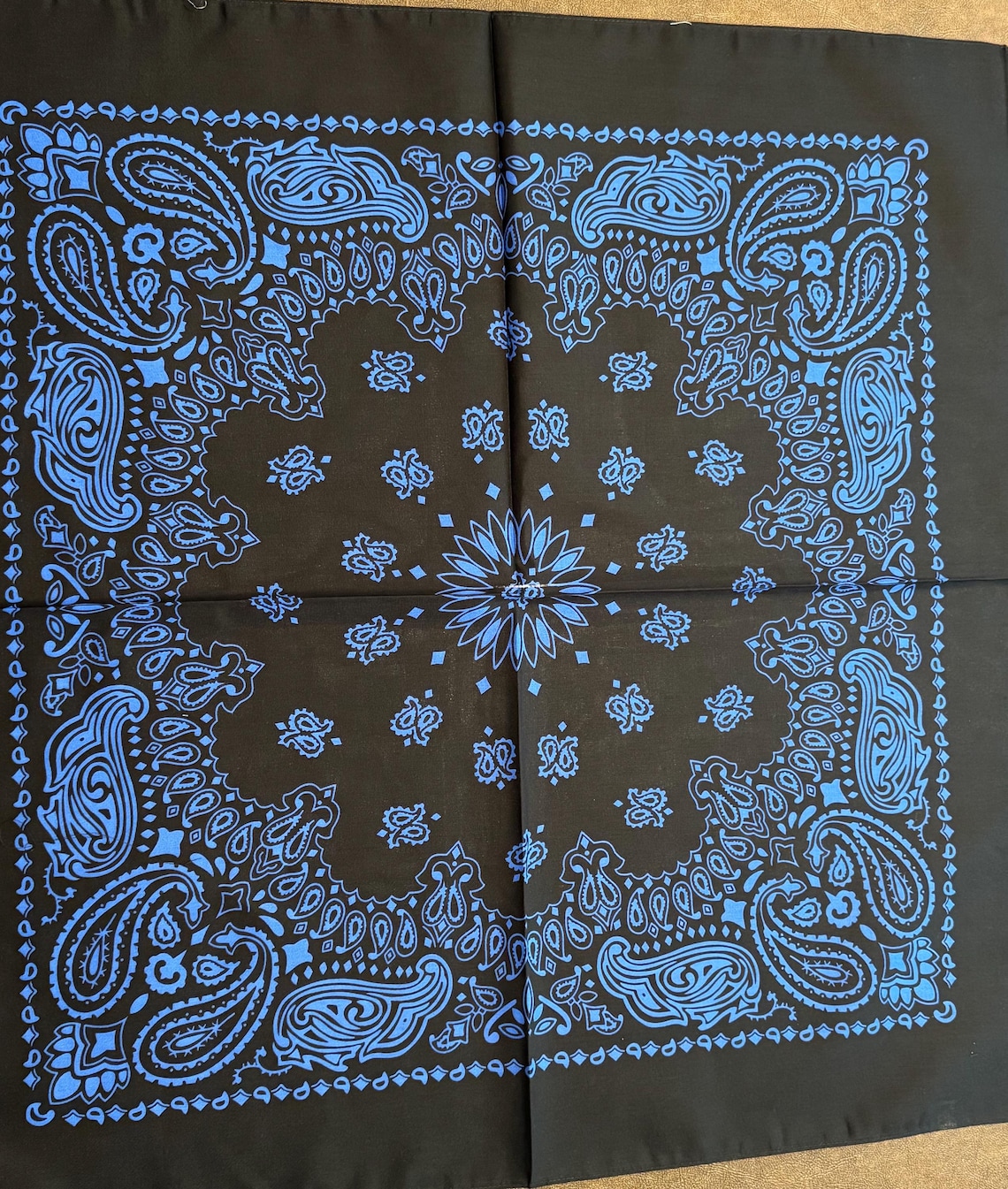 BLUE & BLACK Extra Large Bandanas - Men and Women Paisley Trainmen Big ...