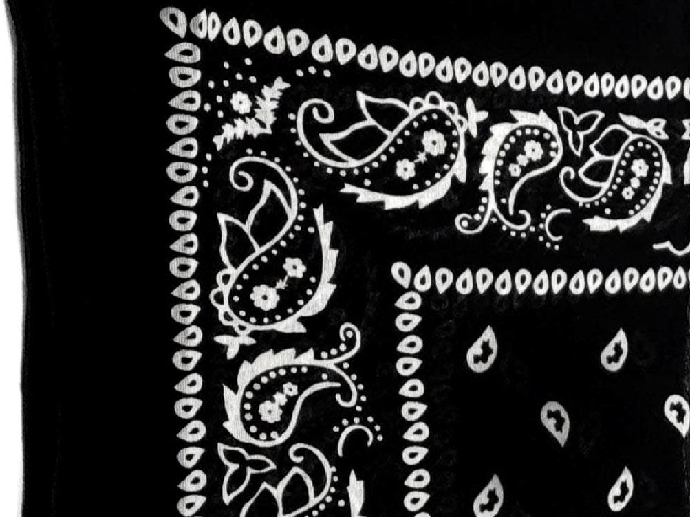 BLACK and WHITE Extra Large Bandanas - Men & Women Traditional Paisley ...