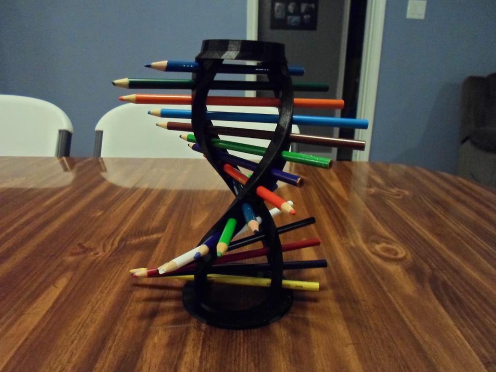 DNA Helix Pencil Holder | 3D Printed Desk Organizer | Science Decor ...