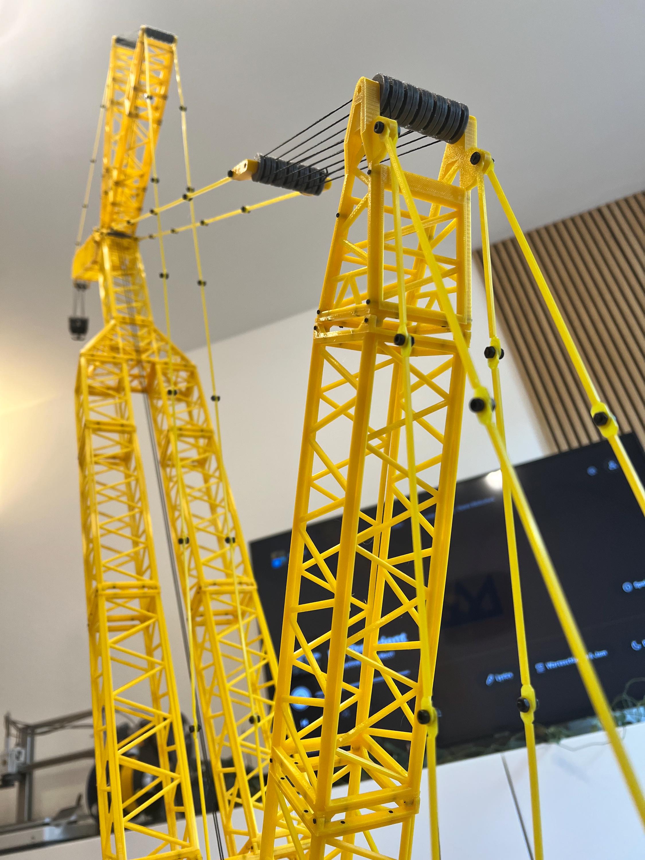 Liebherr LR11000 Power Boom Crawler Crane Model Kit 1:50 3D Printed ...