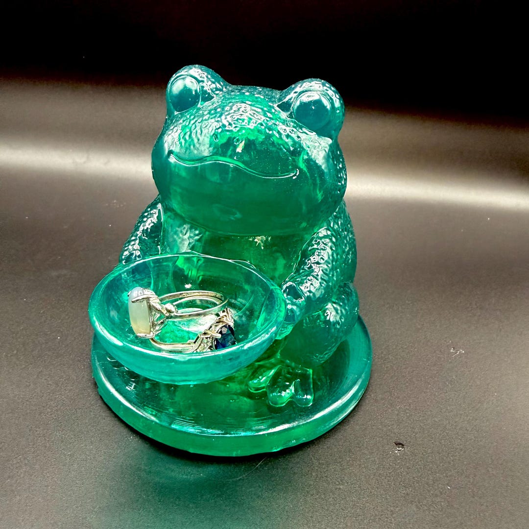 Buddha Frog Ring Holder | Cute Frog Jewelry Holder | Ring Dish for Desk ...