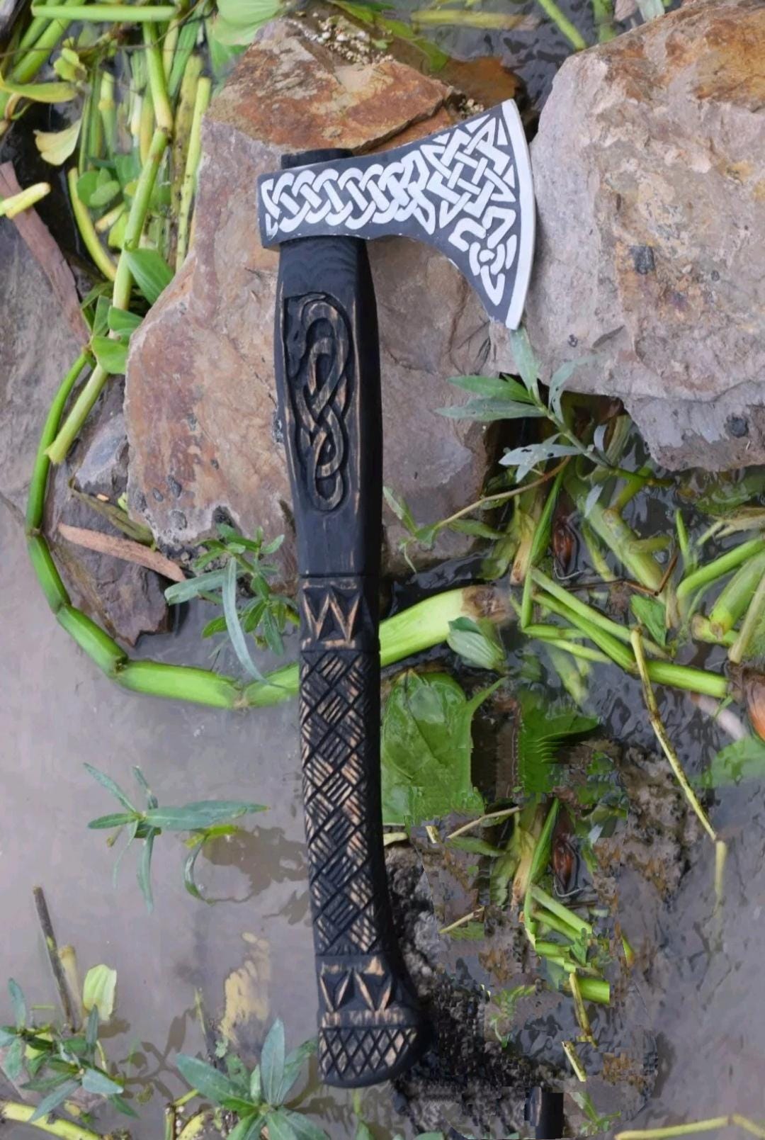 Hand-forged Viking Axe | Celtic Knot Engraved Steel Blade | Carved ...