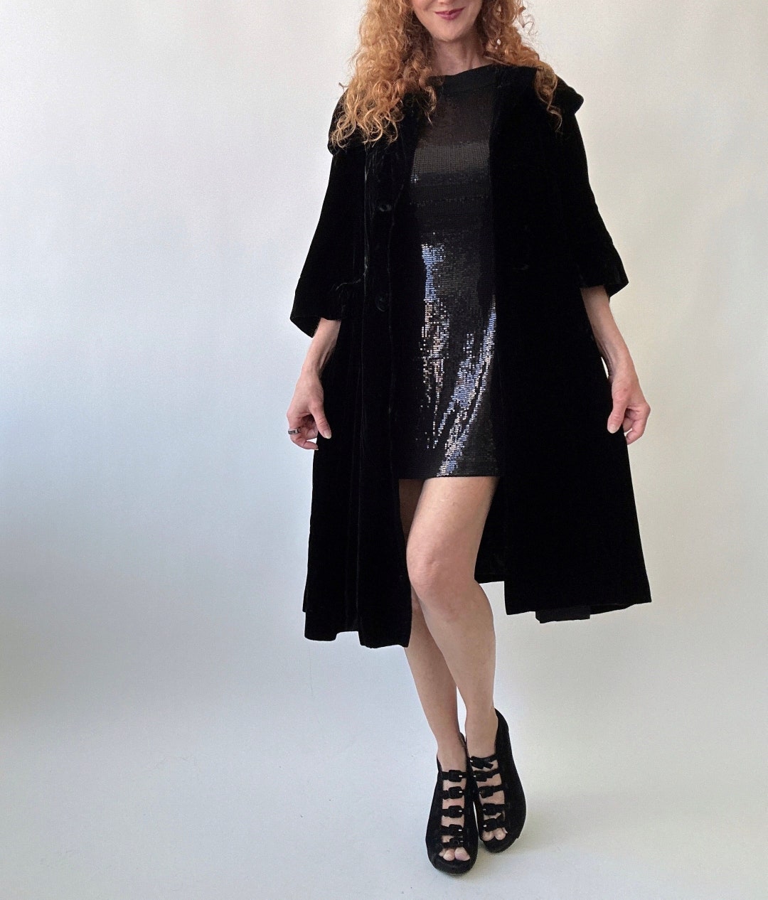 1950’s Black Velvet Knee Length Opera Cape Large Collar Buttons Arm ...