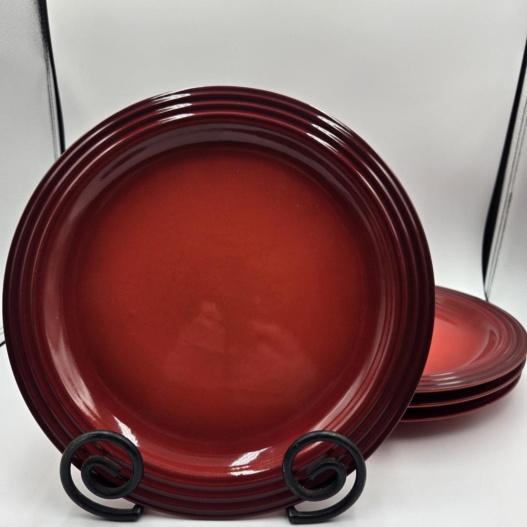 Le Creuset Cerise Red Dinner Plates Large 29cm Stoneware Dish Set of 4 ...