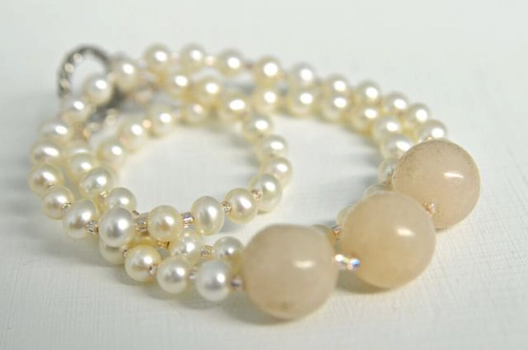 Peach Quartz Necklace With off White Pearls and Peachy Pink Glass Seed ...