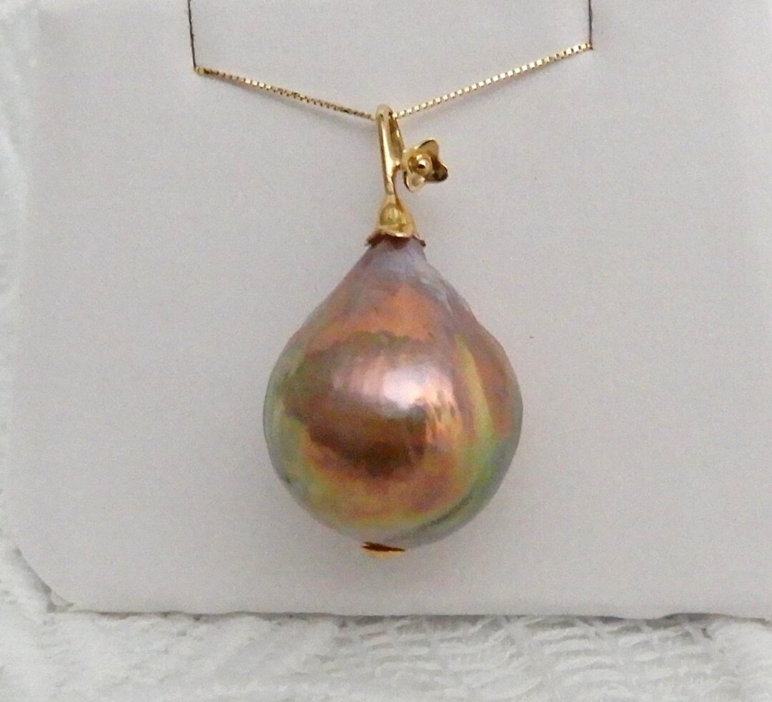 Kasumi Pearl Pendant: 14kt Gold Flower Bail, Rainbow Metallic Shine - Etsy