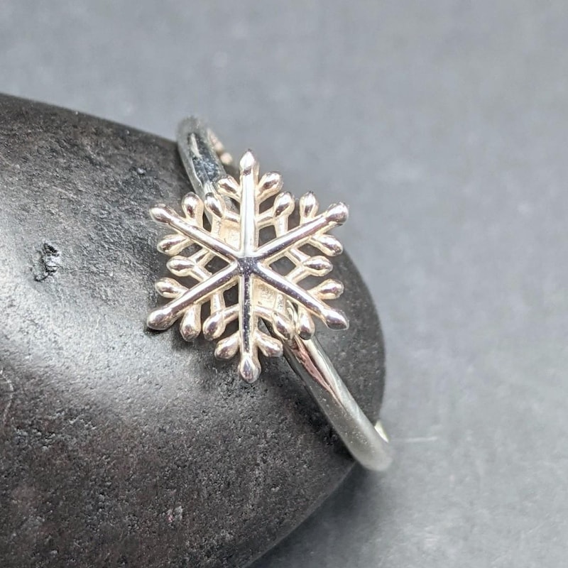 Snowflake Ring - Etsy