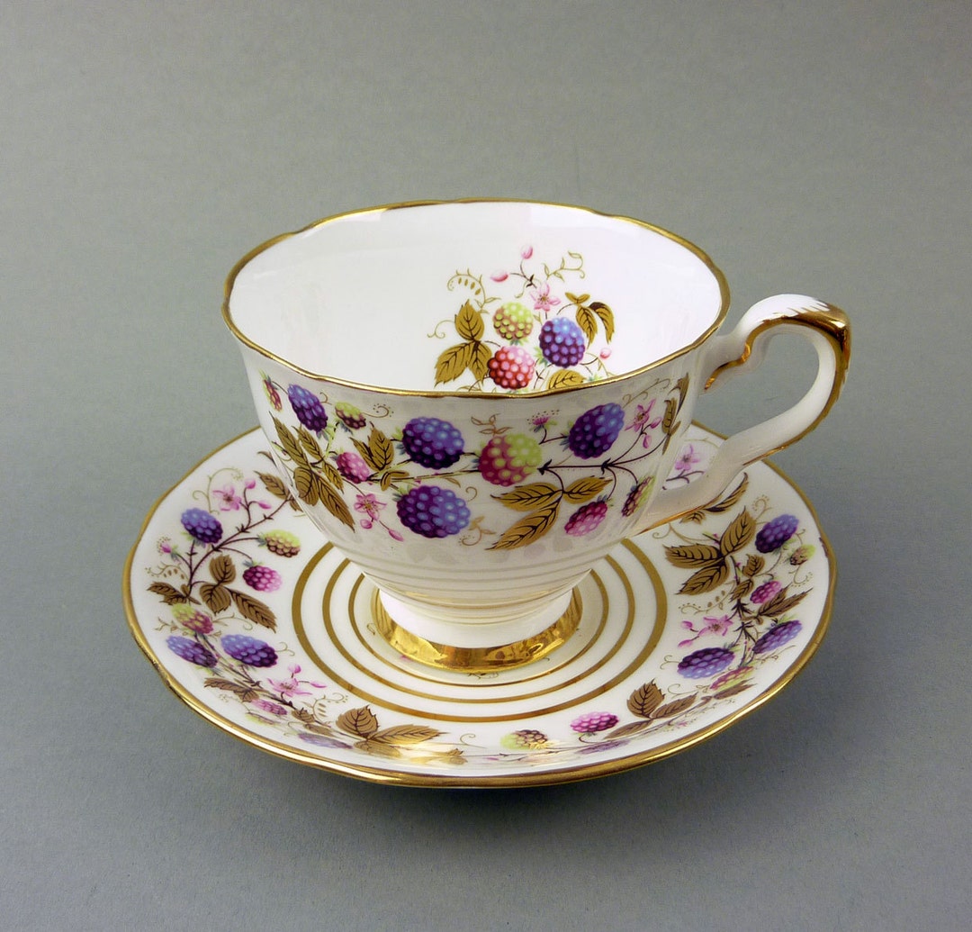 716-5 Vintage English Tea Cup & Saucer Golden Bramble Royal Stafford ...