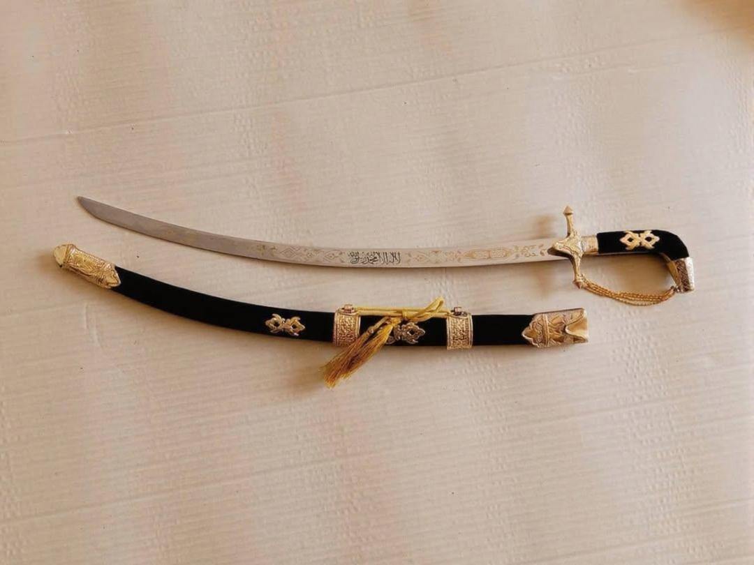 Royal Shahi Talwar, Short Sword With Engraved Beatiful Scabbard Gift ...