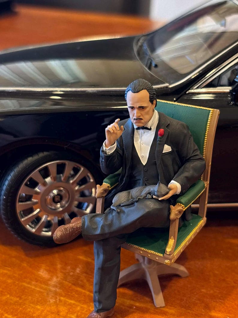1/18 Scale Mafia Boss Figure With Cat, Miniature Boss in Tuxedo for ...