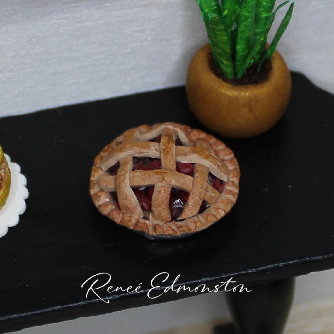 Miniature Cherry Pie, Lattice Pie, Dollhouse, 1:12 Scale, Dollhouse ...