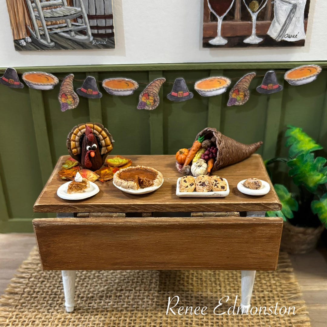Miniature Thanksgiving Pilgrim Hat, Pumpkin Pie and Cornucopia Banner ...