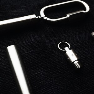 Meteorite Fragment Time Capsule Men's Stainless Steel Space Keychain ...