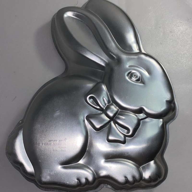 Wilton Cake Pan Bunny - Etsy