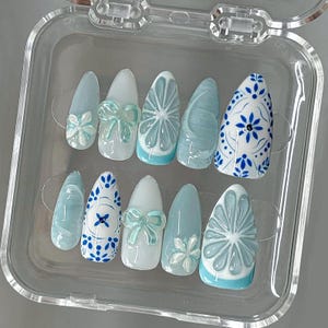 Blue Porcelain Flower Press on Nails, 3D Bow and Bloom Nail Art, Delft ...