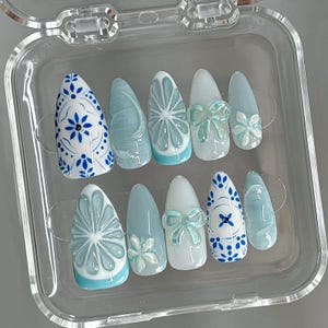 Blue Porcelain Flower Press on Nails, 3D Bow and Bloom Nail Art, Delft ...