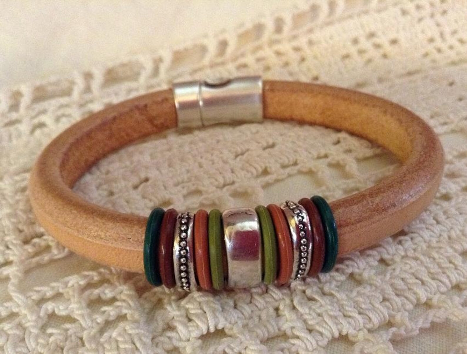 Earthy Regaliz Bracelet in Tan, Brown and Green (item #1389) - Etsy