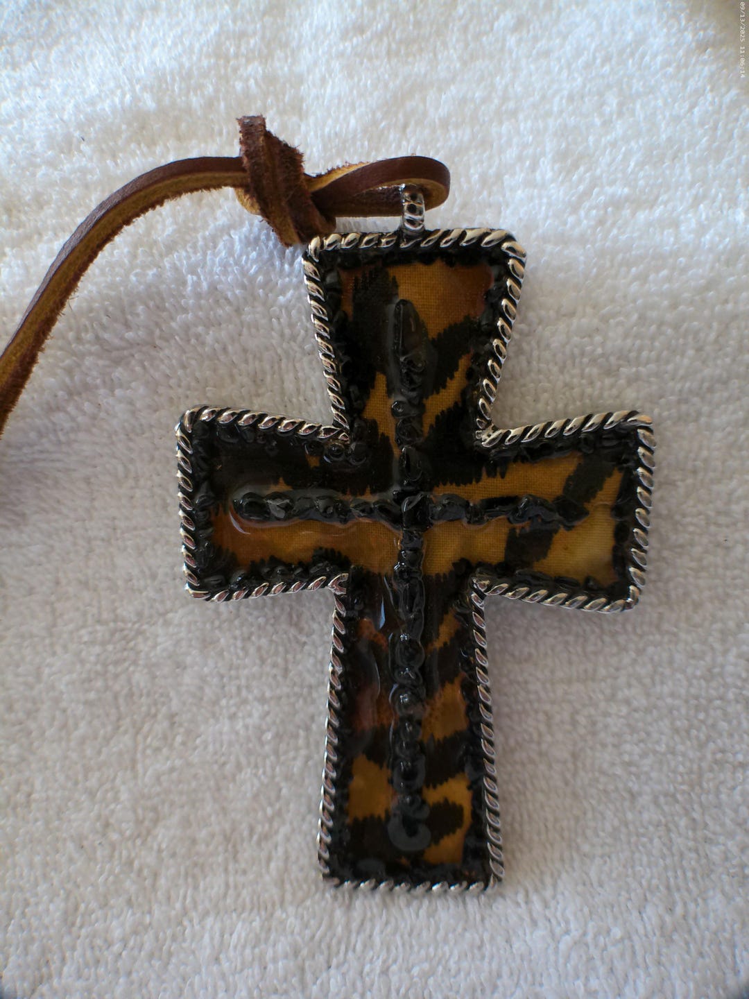 Tiger and Stones Western Saddle Cross (SC #27) - Etsy