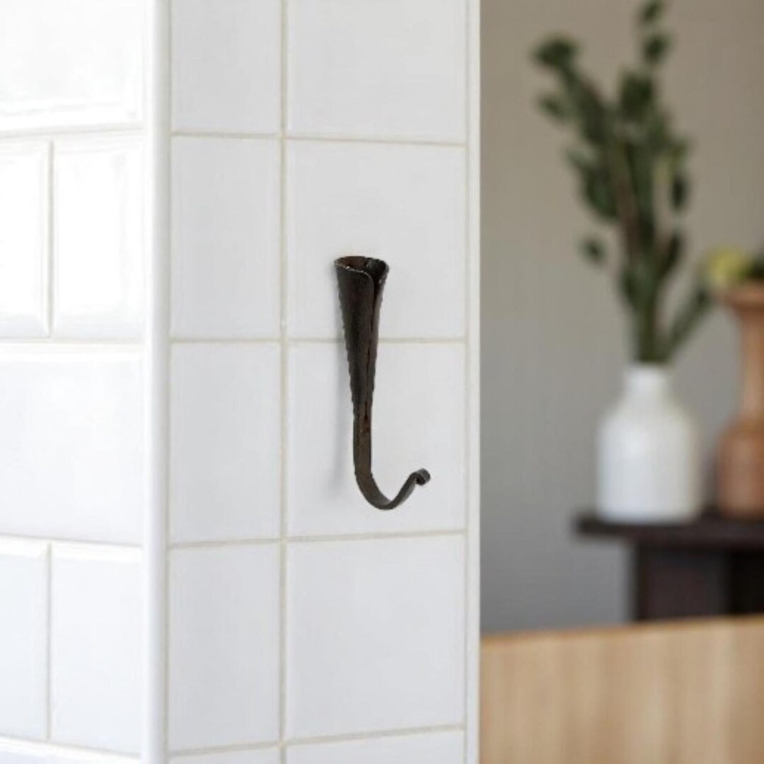 Hand-forged Cone Metal Wall Hook Wall Mounted Hooks Solid Decorative ...