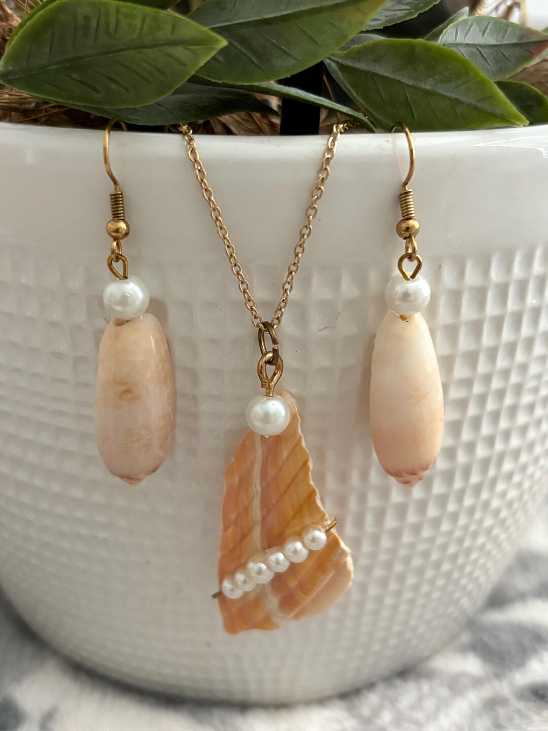 Golden Fan Shell & Drop Shell Set With Faux Pearls - Etsy