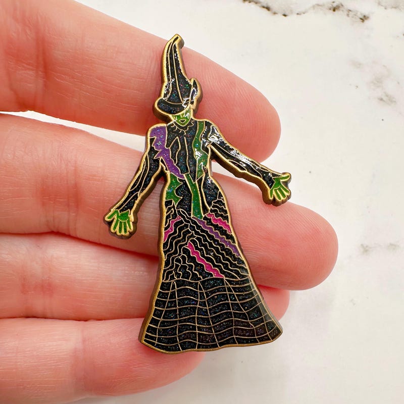 Wicked Elphaba Pin - Etsy